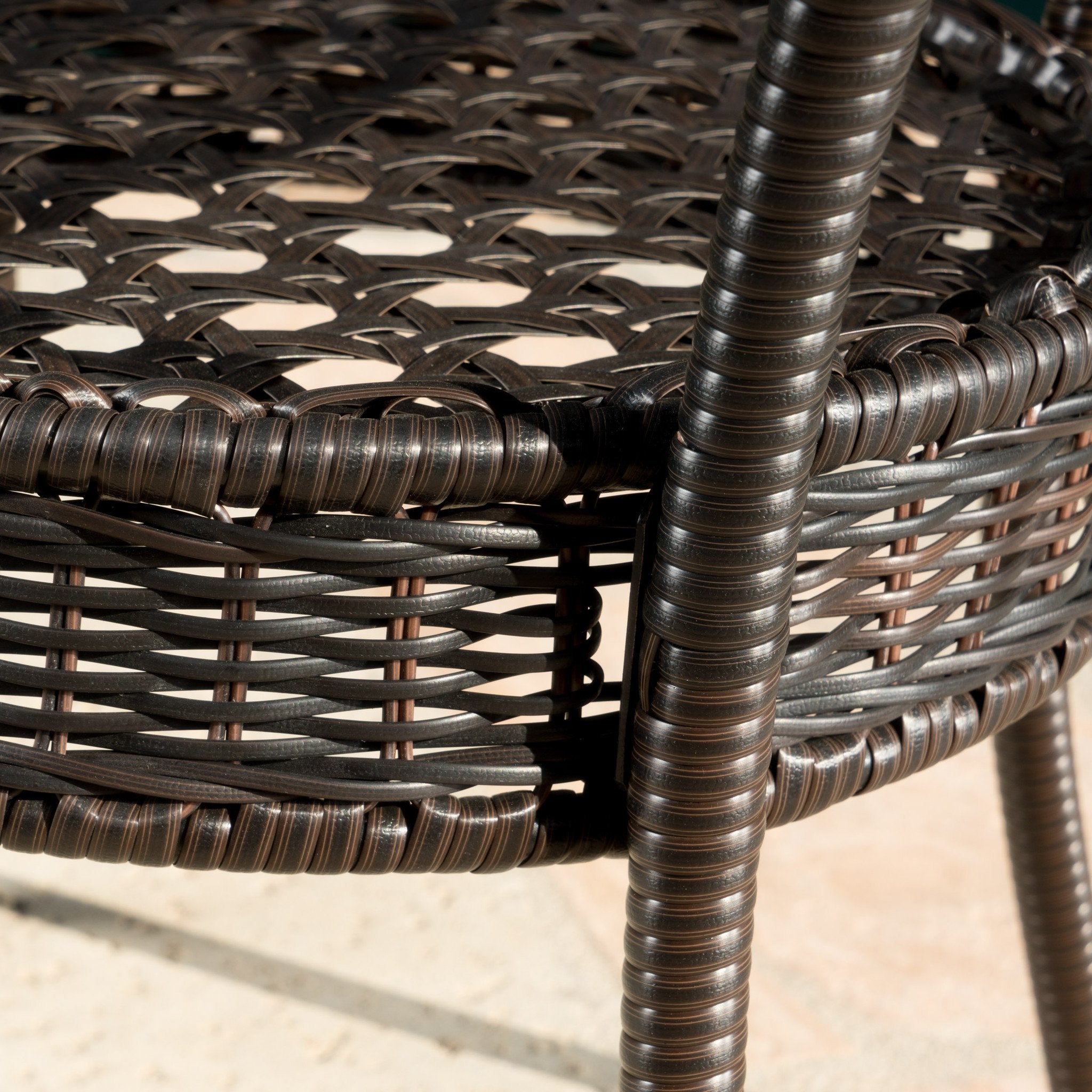 Gaviota 34-inch Round Outdoor Wicker Dining Table – GDFStudio
