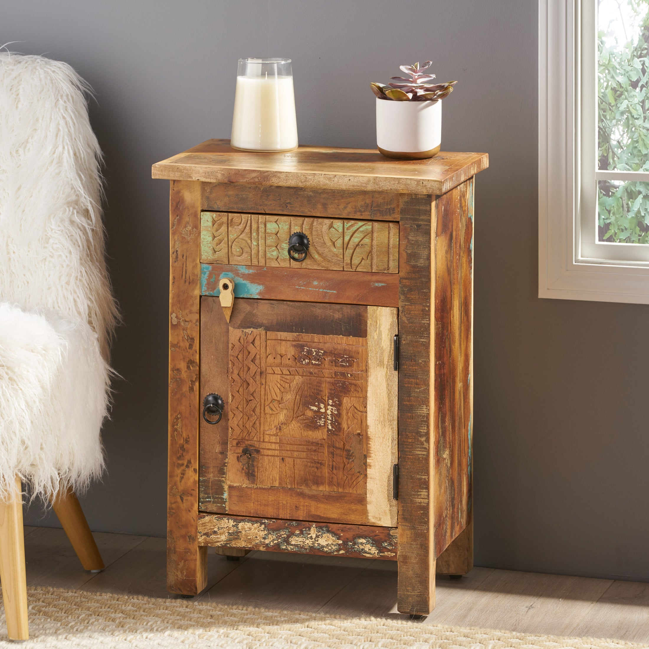 Nancy Distressed End Table – GDFStudio